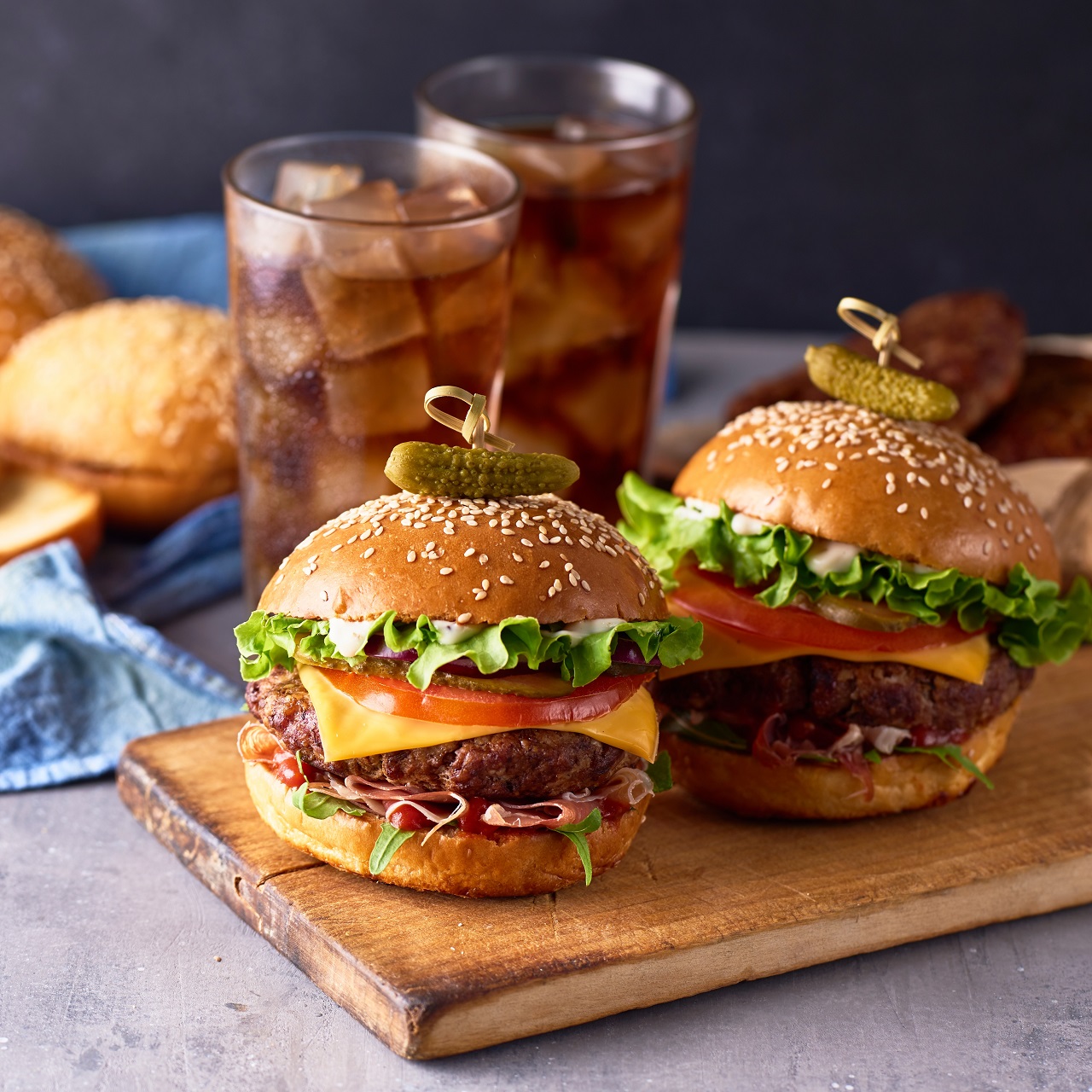 Klasyczne burgery wołowe - Kuchnia dla dorosłych | Kuchnia dla dorosłych