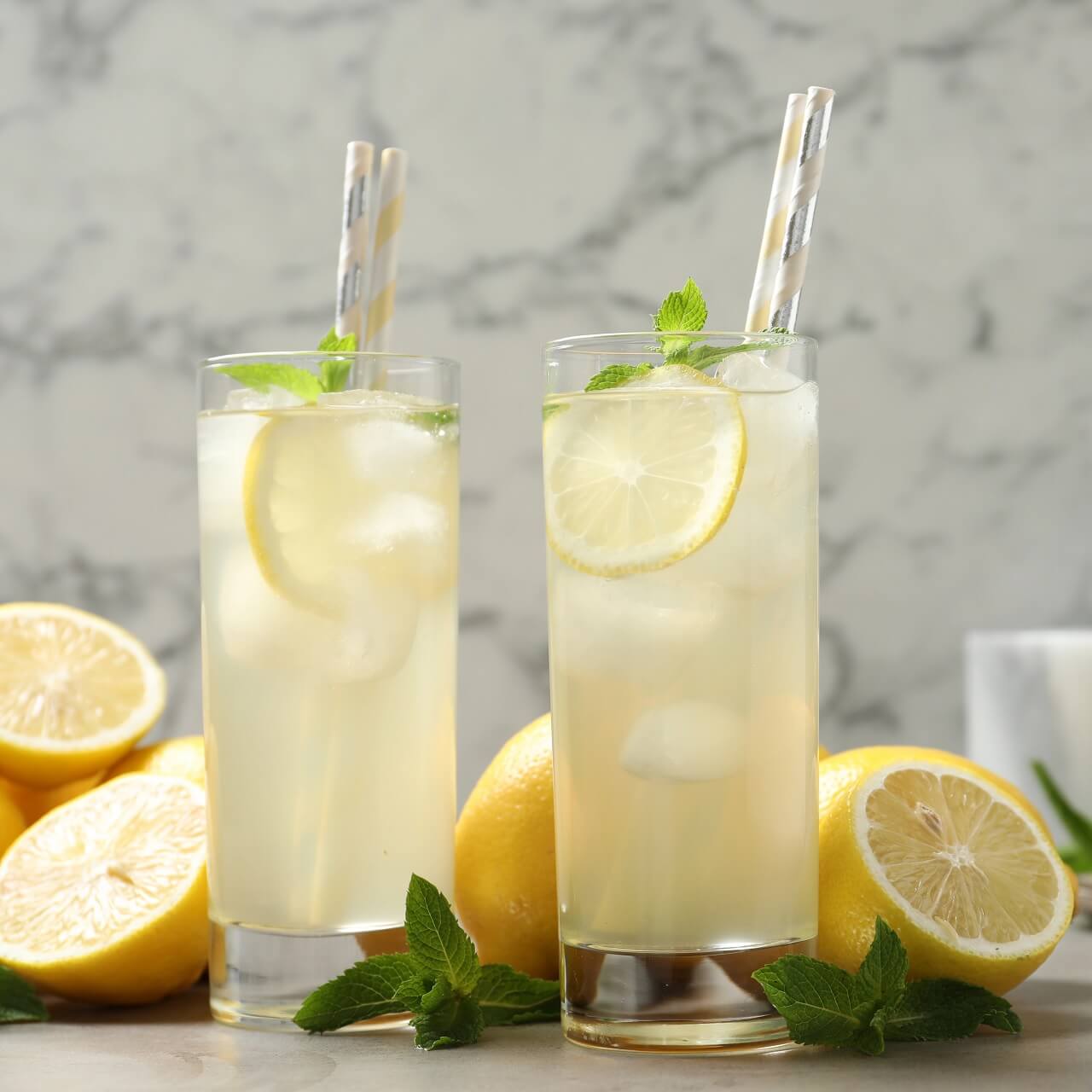 Rum Cooler z syropem z bzu - Kuchnia dla dorosłych